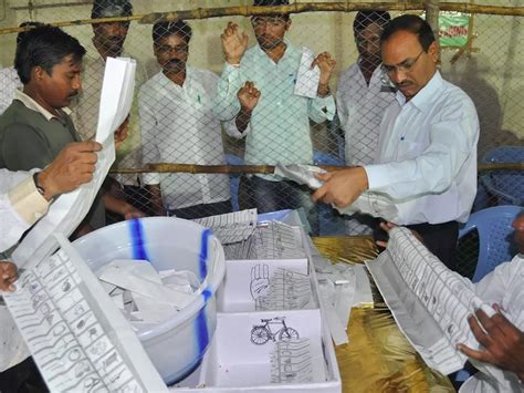 Evm Vote Counting Process Vvpat Verification Loksabha Election Know Eci Poll Personnel Count