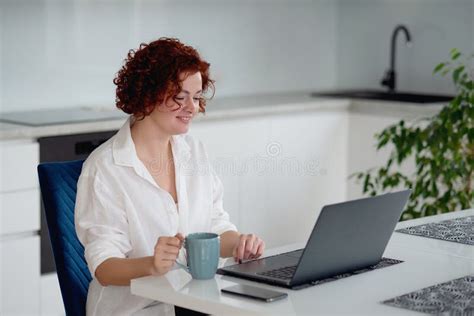Beauitul Young Woman Working Using Computer Laptop Concentrated And