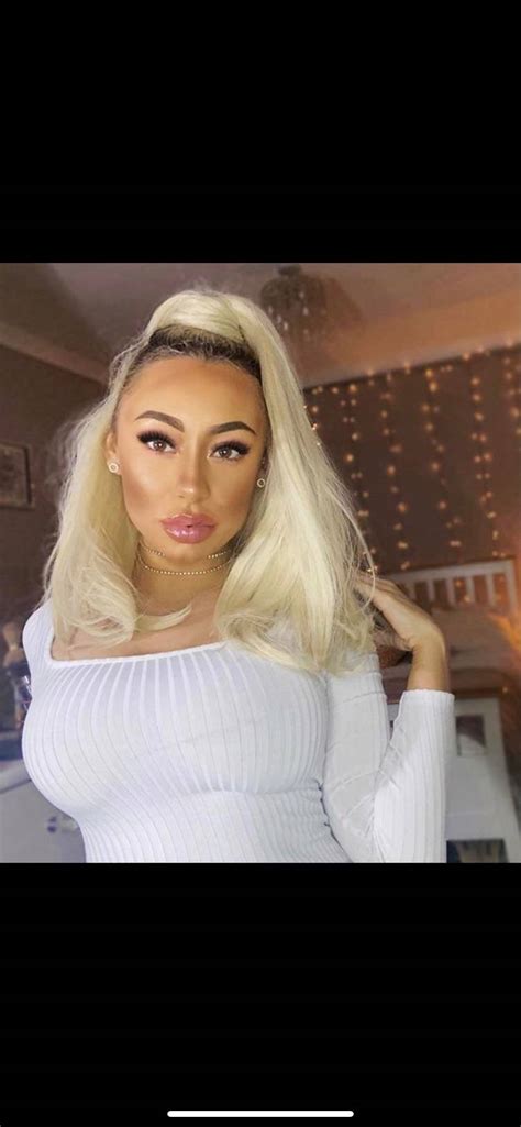 Name A Bigger Chav Scrolller