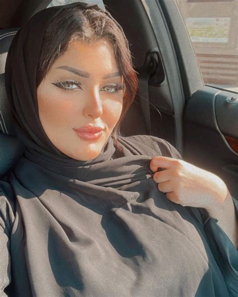 Salma Elshimy Influencer Egípcia Condenada A Dois Anos De Prisão