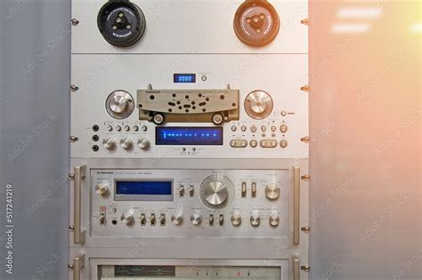 Pioneer Analog Audio System For Amplifying And Reproducing The Audio