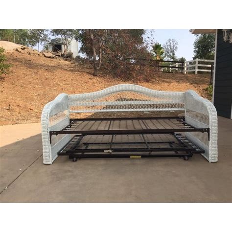 Rattanwicker Daybed With Trundle Foter
