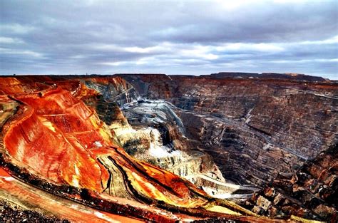Super Pit Mine Series Famous Spots Of Gold Mines Reminding The Gold Rush Times