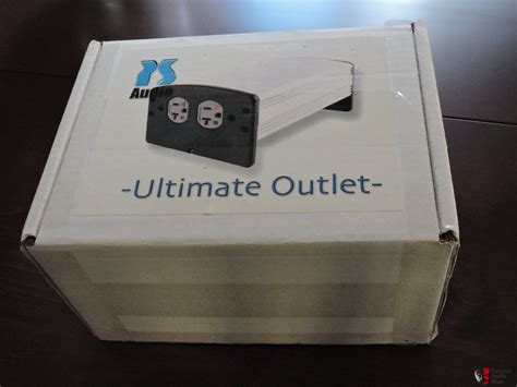 FOR SALE PS Audio Ultimate Outlet For Sale Canuck Audio Mart