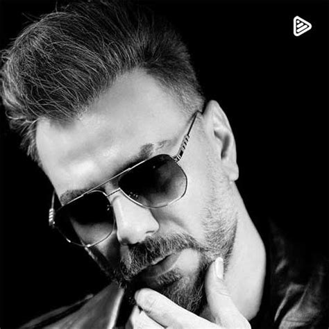 دانلود آهنگ آدم برفی از گرشا رضایی طرفداری