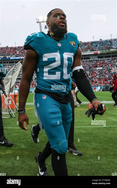 Jacksonville Jaguars Safety Daniel Thomas 20 Walks Of The Field At