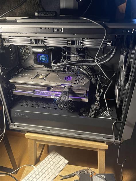 Meshify 2 Vs Meshify 2 Xl With E Atx Mb And 4090 R Fractaldesign