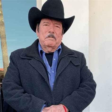 Canciones De Lalo Mora