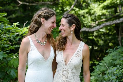 Premium Photo Joyful Motherdaughter Connection On Mothers Day