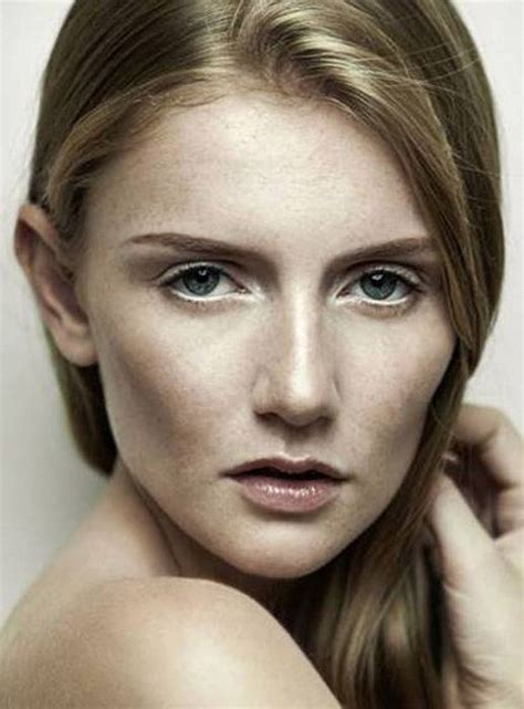 Our Model Valentina Millie Morris Model Management Model Poses