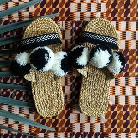 Lovely Woven Grass Sandals