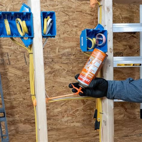 Loctite Fireblock 12 Oz Spray Foam Sealant 2866858 The Home Depot