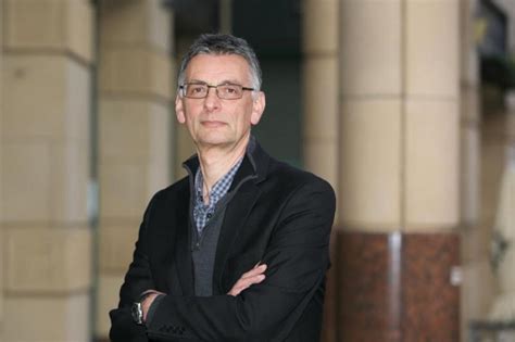 flexibility works on linkedin the peer to peer approach to problem