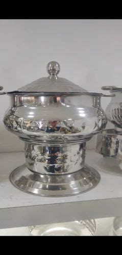 metal shef dish at best price in jagadhri id 2850209046448
