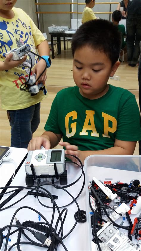 Me Skill Up กิจกรรมเด็กแนว Steam ดนตรี หุ่นยนต์ การทดลองวิทย์ Added A New Me Skill Up