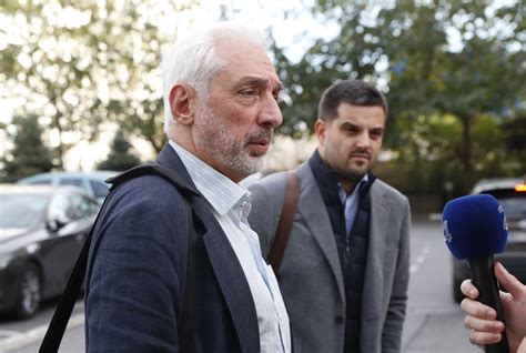 Andrej Vučić Protiv Boža Prelevića