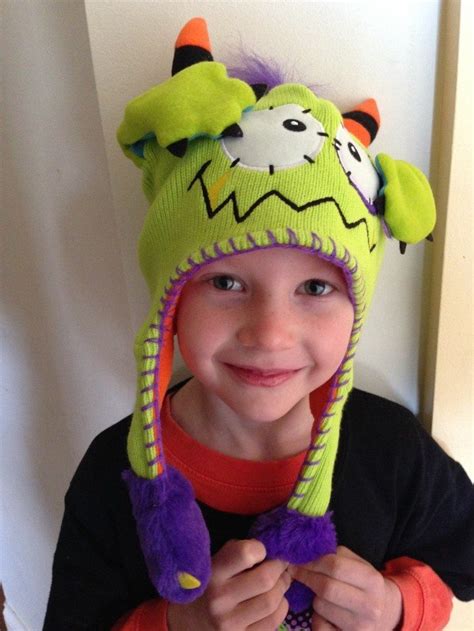 Review Of Flipeez Peek A Boo Monster Hat