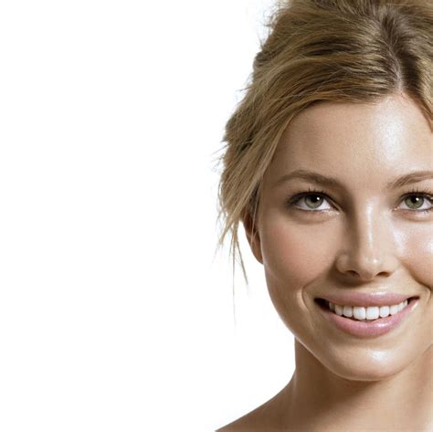 X Resolution Jessica Biel Cute Pose X Resolution