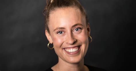 Anna Eicke New Communication