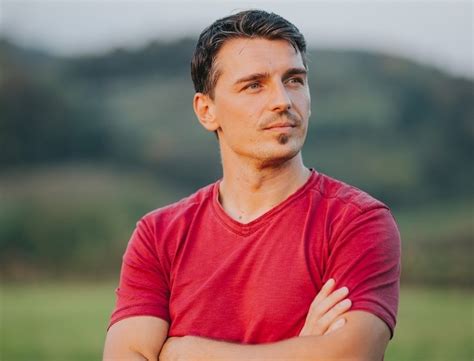 Iris Mena Smart Machines And Spare Parts Trading Co S R O