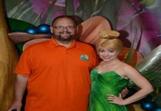 Disney Park Actors Share Their Most Deranged Experiences Wtf Gallery Ebaum S World