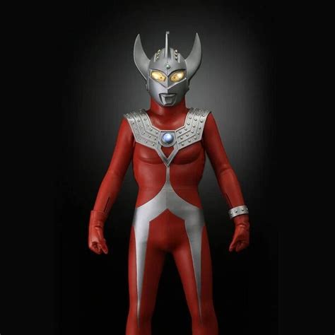 Character Classics Ultraman Taro 350mm Figure Kaiyodo Anime Toy Japan £