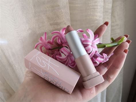 Gigi Hadid X Maybelline Червило