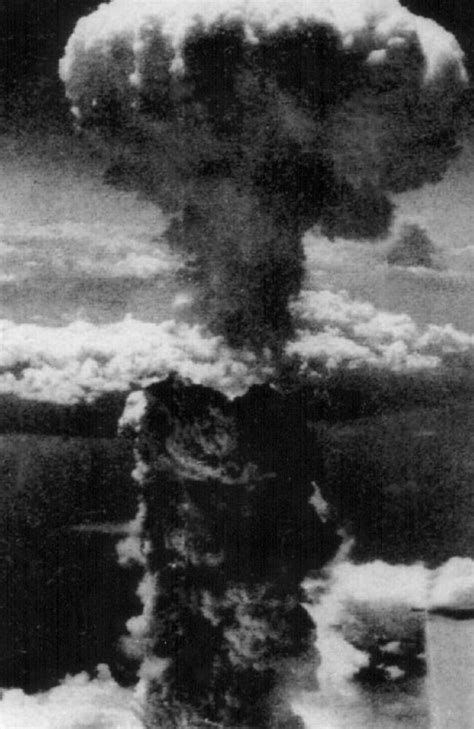Hiroshima Bombing Pictures From Inside Japanese Town During World War