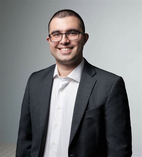 Sohrab Naderi I Associate