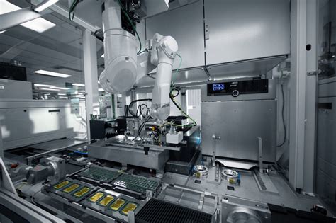 Intel Launches Worlds First Systems Foundry Designed For The Ai Era