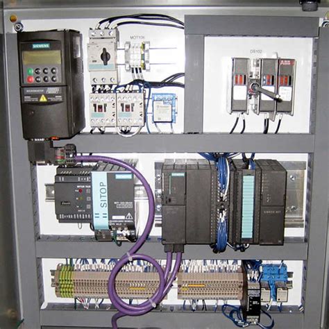 SERVICE PLC DAN KONTROL MESIN