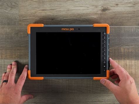 Mesa Pro – первый в мире планшет с классом защиты IP68 и активным ...