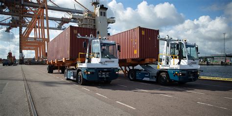 Are Autonomous Terminal Tractors Right For My Container Terminal