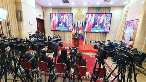 ក្រសួងដែនដី បានចែកដីជូនអតីតកងកម្លាំងប្រដាប់អាវុធ គ្រួសារយោធិន និងនគរបាល នៅតាមបណ្តោយព្រំដែន