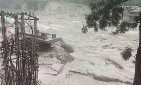 အစ္စရေး လေကြောင်းတိုက်ခိုက်မှုကြောင့် ဂါဇာမှာ အရပ်သား အများအပြား သေဆုံး