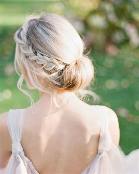 30 Best Wedding Hairstyles For Long Hair In 2025
