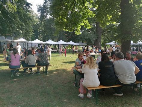 Слоу фуд пикник Убав ден убави луѓе убава храна убави пијалаци убава дружба… Арт кујна