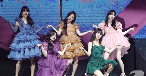 피프티피프티 멤버 재정비하고 돌아온 중소돌의 기적