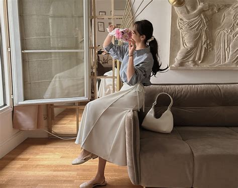 리리앤코 25 38 슈렌티루 뒷밴딩 랩스타일 리본 스트랩 롱 스커트 봄 가을 데일리룩 데이트룩 출근룩 하객룩 격식룩 캠퍼스룩 나들이룩 빅사이즈 38사이즈 자체제작 A