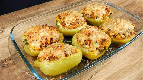 Перцы в духовке фаршированные курицей гречкой и овощами Вкусный рецепт простое блюдо Youtube