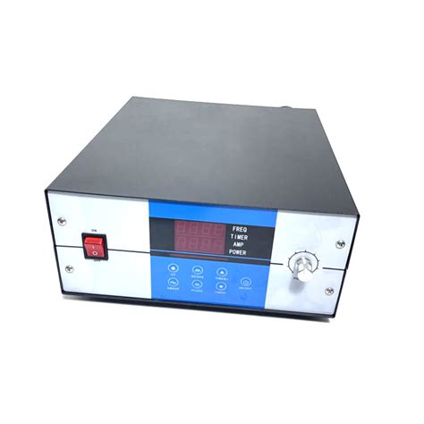 2500w 28khz High Power Ultrasonic Generator Variable Frequency