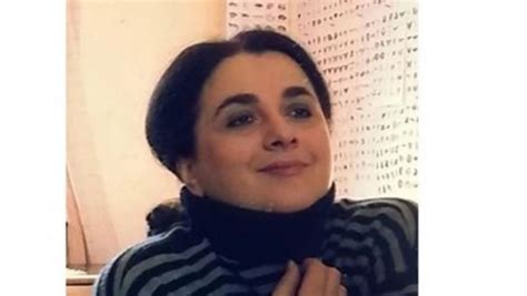 ირმა ხახუტაიშვილი „ნიკორაში“ შევედი 20 ახალგაზრდაა ჩემს წინ ხელში აქვთ ევროპული ქვეყნების