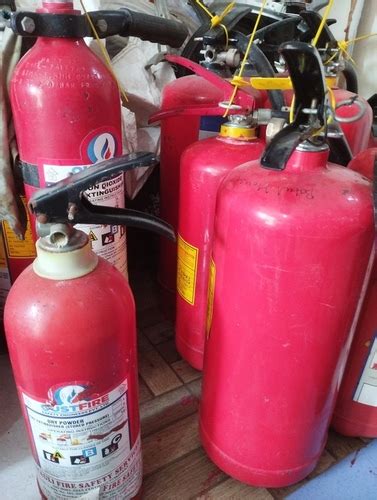 Wall Mounted Color Coated Corrosion Resistant Mild Steel Body Co2 Fire Extinguisher At Best