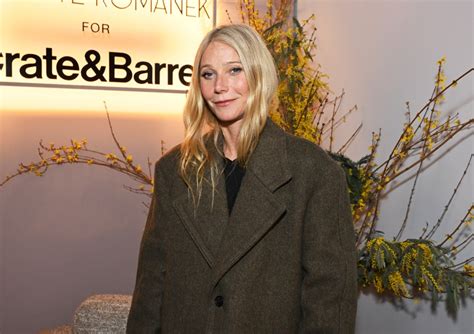 Gwyneth Paltrows Alleged Message To Goop Employees About Office Toilet