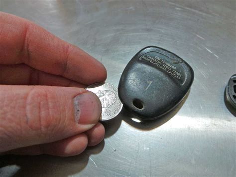 How To Replace Your Keyless Entry Remote Case