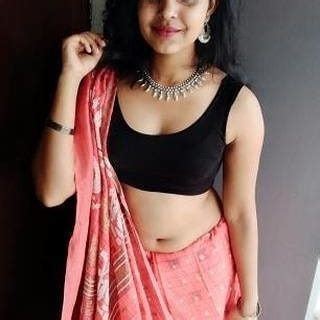 Pin On Navel In Saree