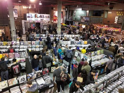 10 Best Record Stores In Nyc For Music Lovers