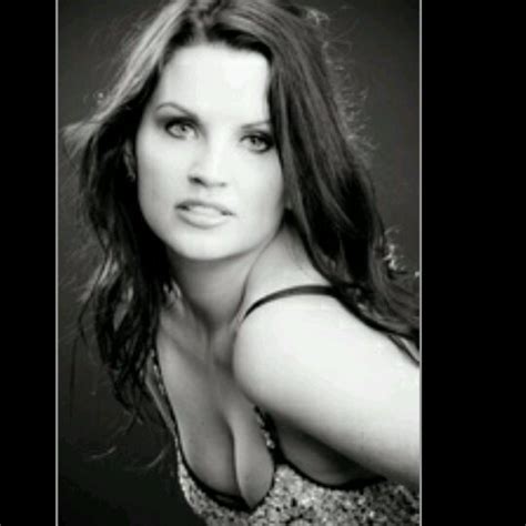 Lindsey Lee S Instagram Twitter Facebook On Idcrawl