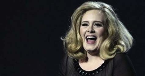 Publicarán Una Biografía Prohibida De Adele Infobae