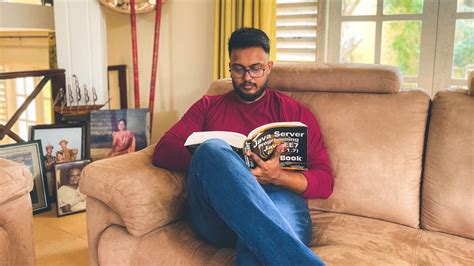 Sathya Molagoda Senior Fullstack Engineer And Technical Expert